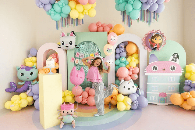 Gabby’s Dollhouse Folienballon Meerkätzchen – ca. 80 x 82 cm, bunter ...