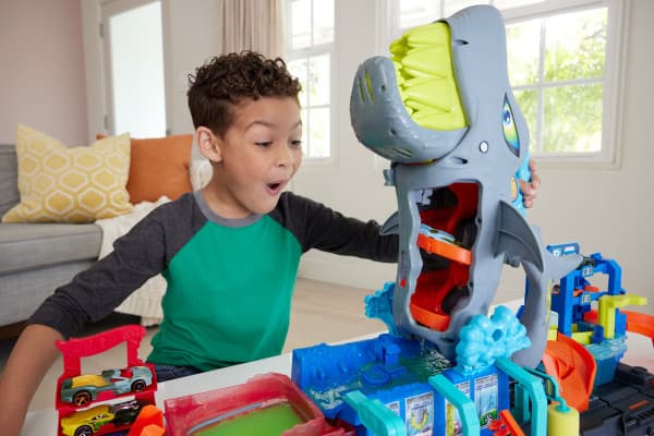 Hot Wheels City Ultimative Hai-Autowaschanlage mit Farbwechsel ...