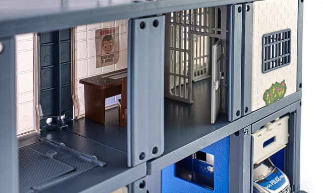 SIKU 5510 World - Polizeistation online bestellen | MÜLLER