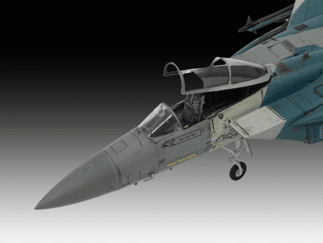 Revell 03778 Boeing F-15C Eagle online bestellen | MÜLLER