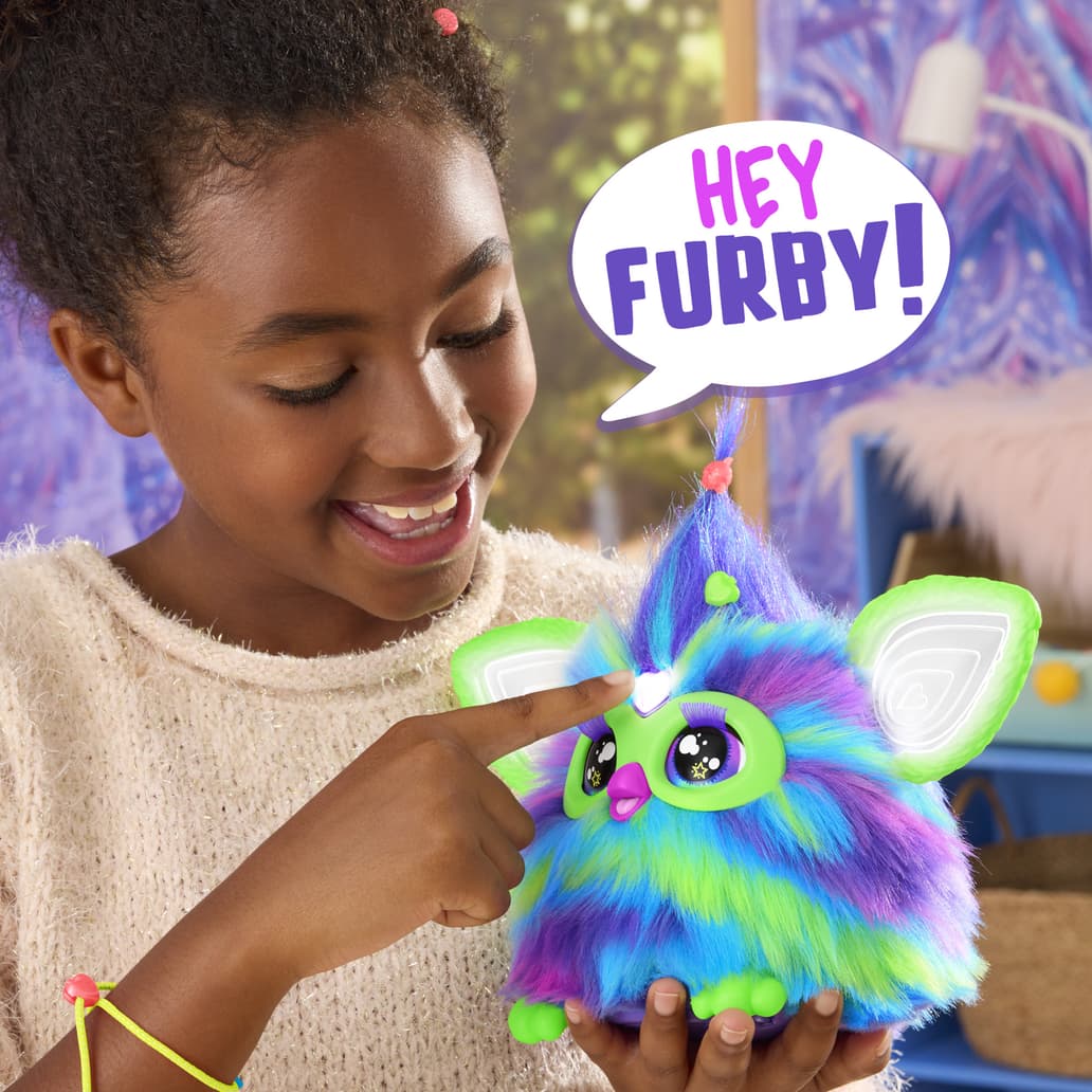 Hasbro - Furby Galaxy (leuchtet im Dunkeln) online bestellen | MÜLLER