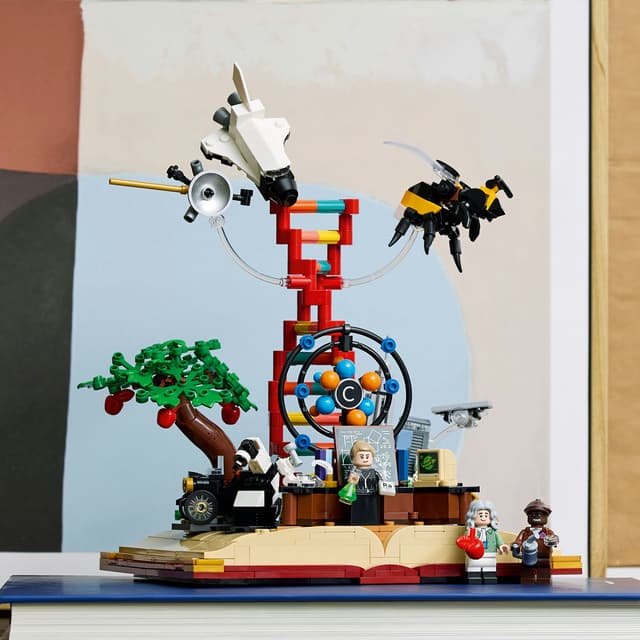 LEGO Ideas Die Entstehung von MINT - Sammlerstück zum Aufstellen 21355 ...