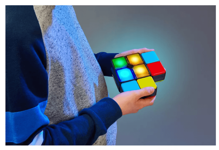 Flipslide – Elektronisches Reaktionsspiel von Moose Toys | 4 Spielmodi ...