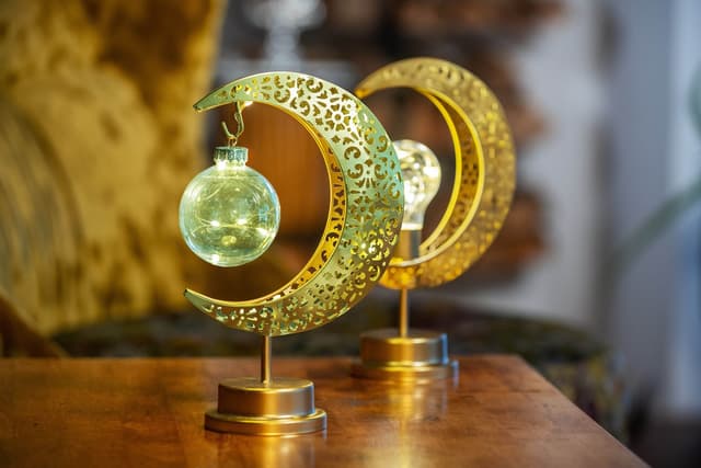 flower Power LED Ramadan-Lampe LARA Muster online bestellen | MÜLLER